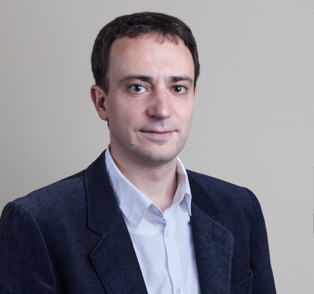 Lect. dr. Christian SCHUSTER - Facultatea de Studii Europene